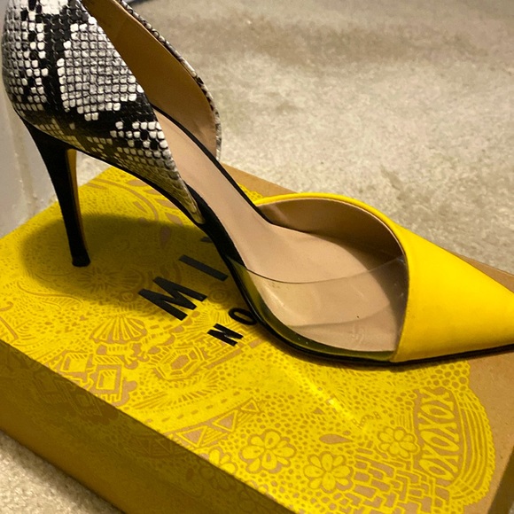 Shoes | 3inch Yellow And Snake Skinned Heal Size 95 | Poshmark